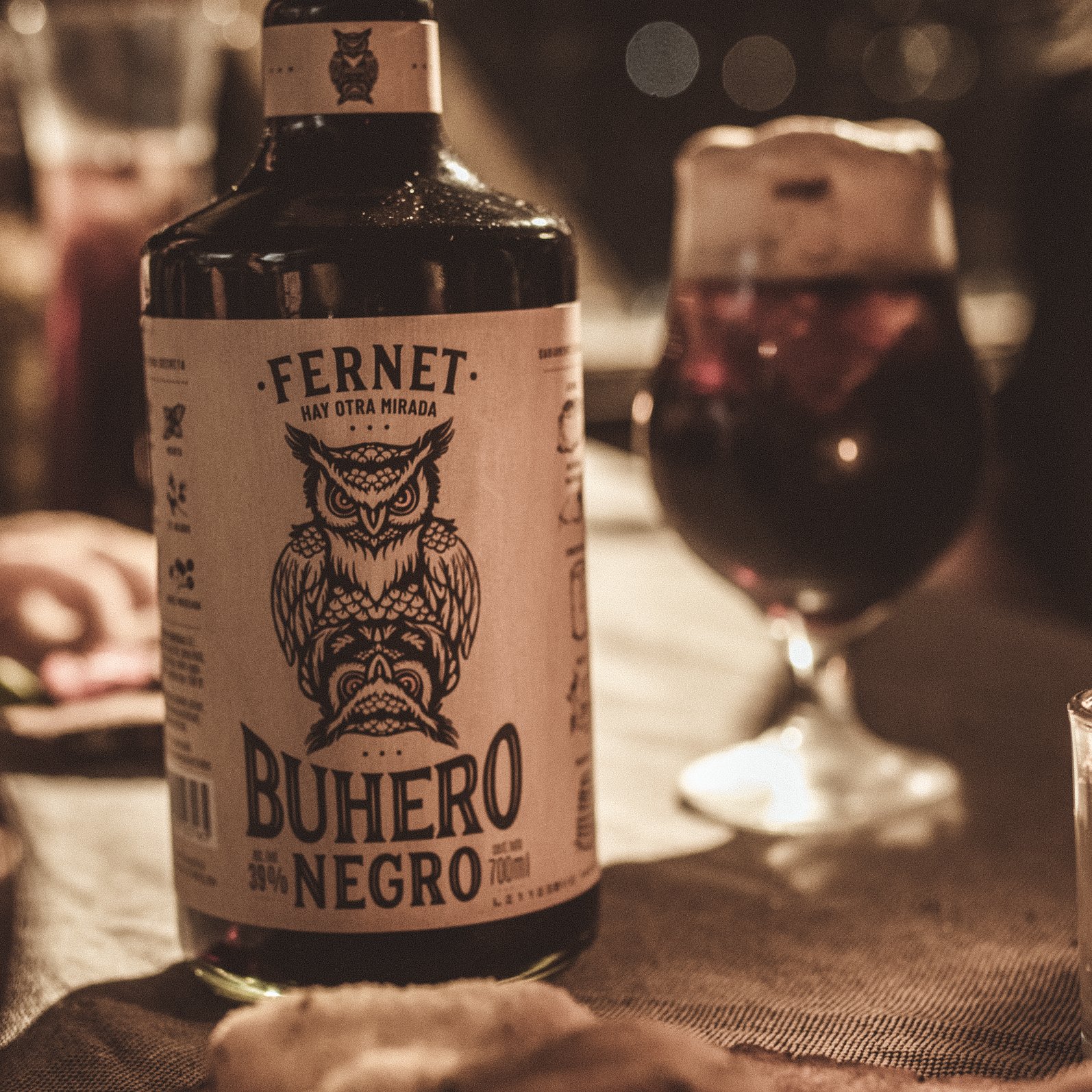 Buhero Negro, otra mirada en el mundo del fernet – Rincon Bon Vivant