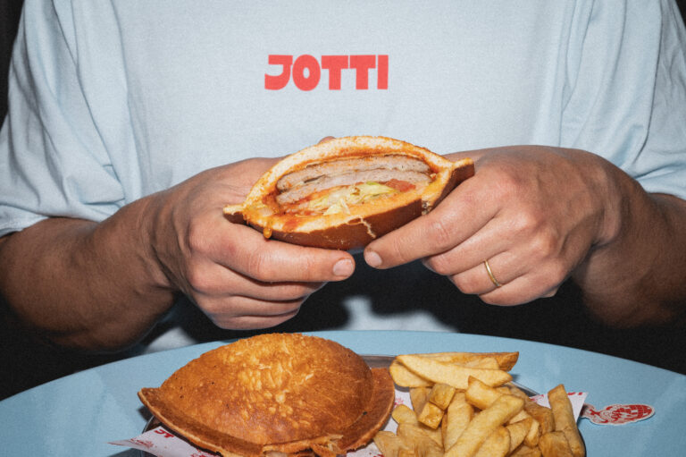 Jotti, platos de autor en un pan brioche sellado y tostado – Rincon Bon ...